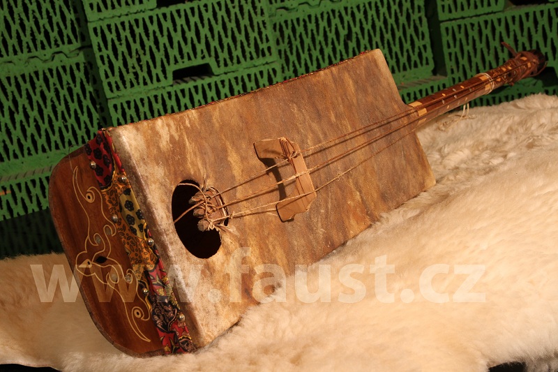 Studio Faust Records - Vintage Guitars